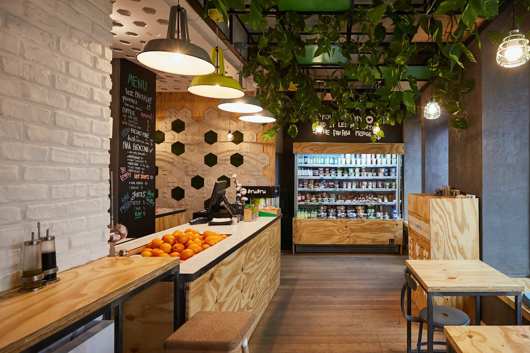 Frufru - Quick Eats, Juicery - Bucharest.io